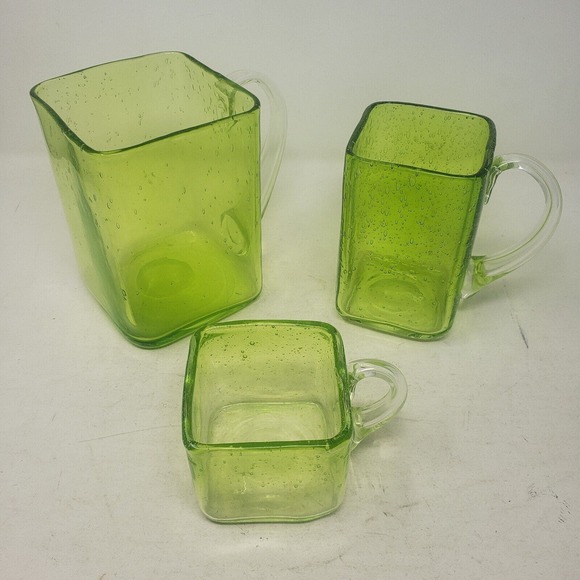 Vintage | Accents | Vintage Graduated Size Mug Handles Square Bubble ...